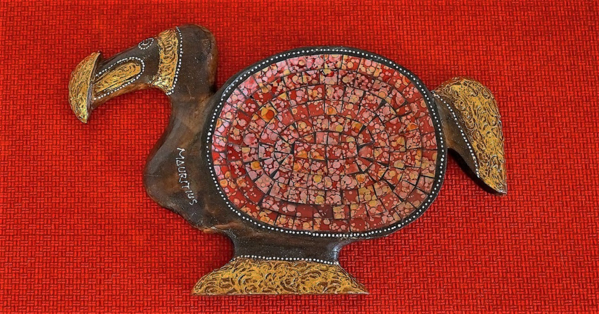 Dodo Décor with Glass Mosaic, Mauritius - Artistic - Red Karawana