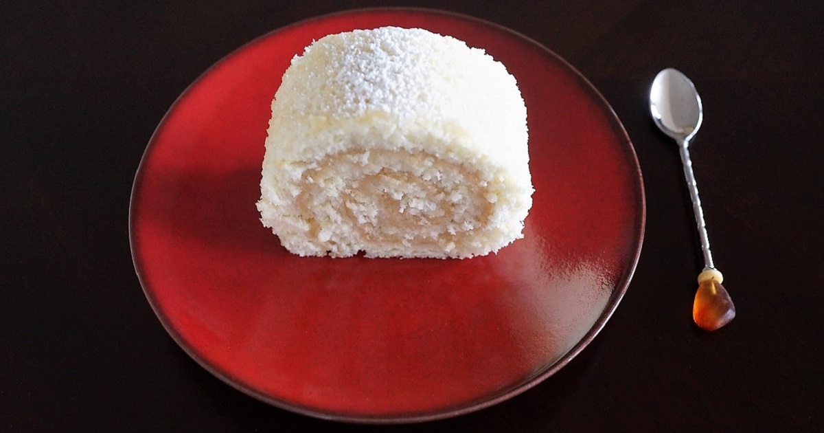 Bûche de Noël, France - Dessert - Red Karawana